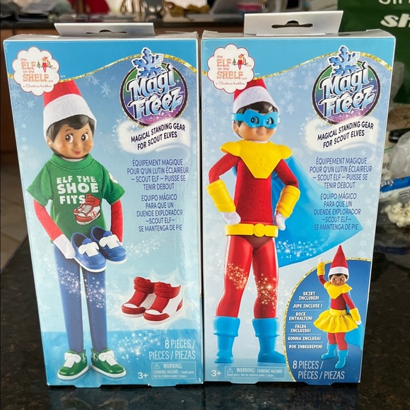 The Elf on the Shelf | Toys | Magifreez Elf Standing Gear Set Red Blue ...